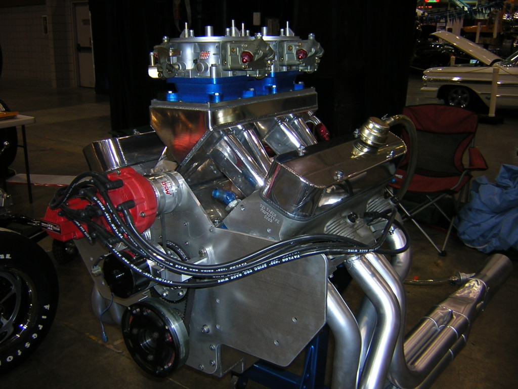 Pontiac engine builder